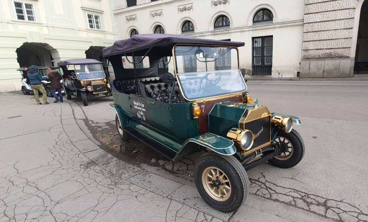 Ford Model T Car replica | Historical car reproduction